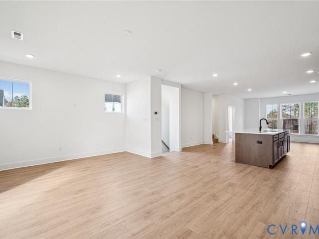 15337 Oasis Sun Way