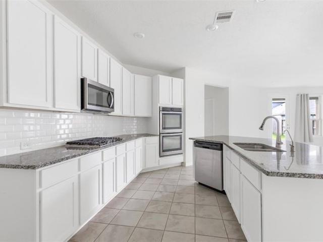 15334 Rosehill Summit Ln, Houston, TX 77044