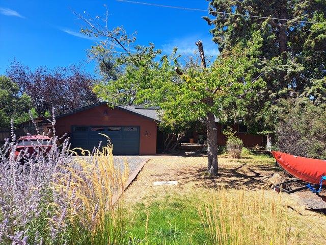 1533 NE 7th St, Bend, OR 97701