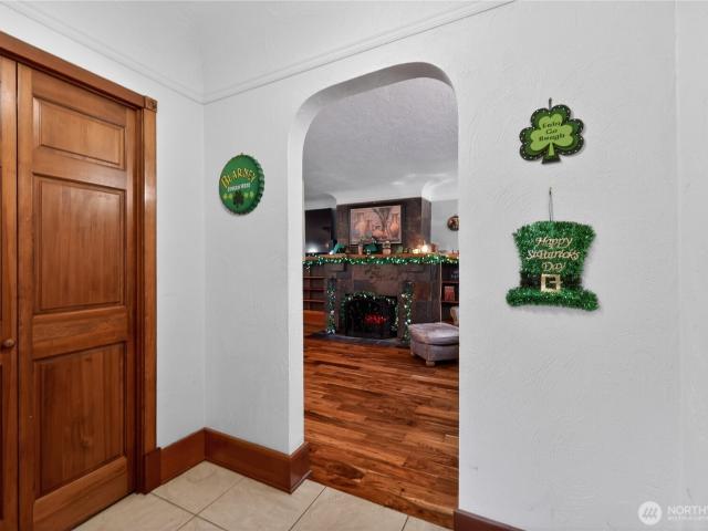 1533 Northcliff Road