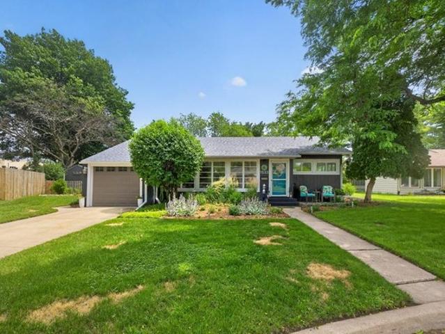 1533 Damon Ct SE, Rochester, MN 55904