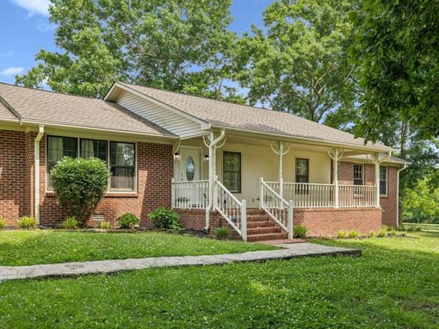 1533 Iron Bridge Rd, Columbia, TN 38401