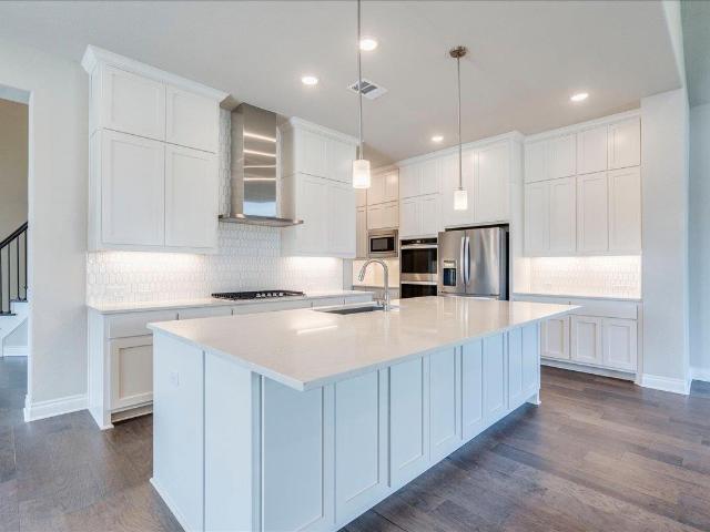 1533 Jay Wolf Dr