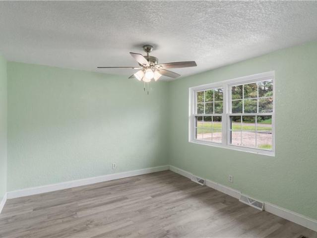 1533 Pecan Drive