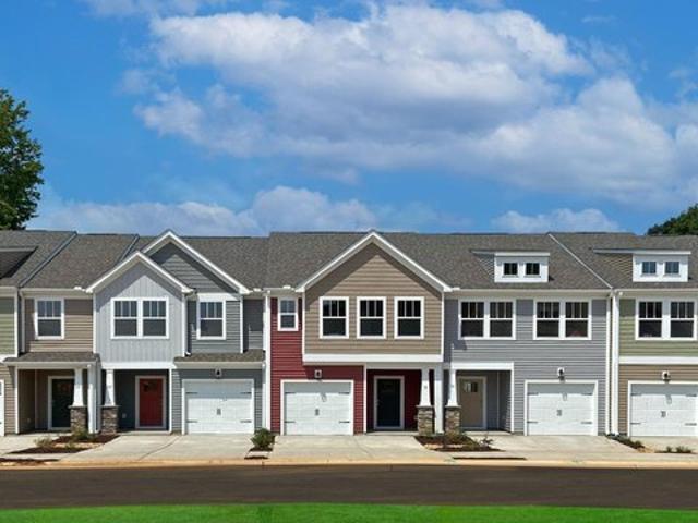 1533 Rivermeade Dr, Moore, SC 29369