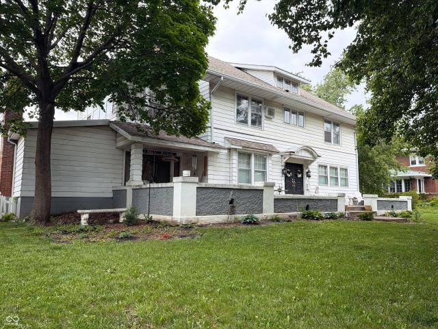 1533 Virginia Avenue
