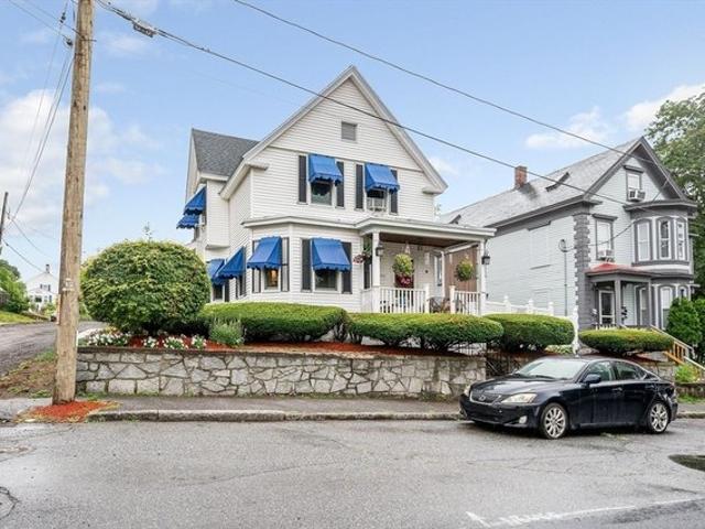 153 11th St, Lowell, MA 01850