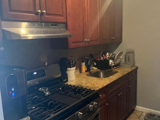 153 2 Street 3A