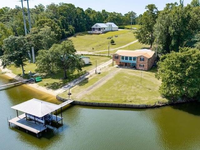 153 Cove Dr, Abbeville, AL 36310