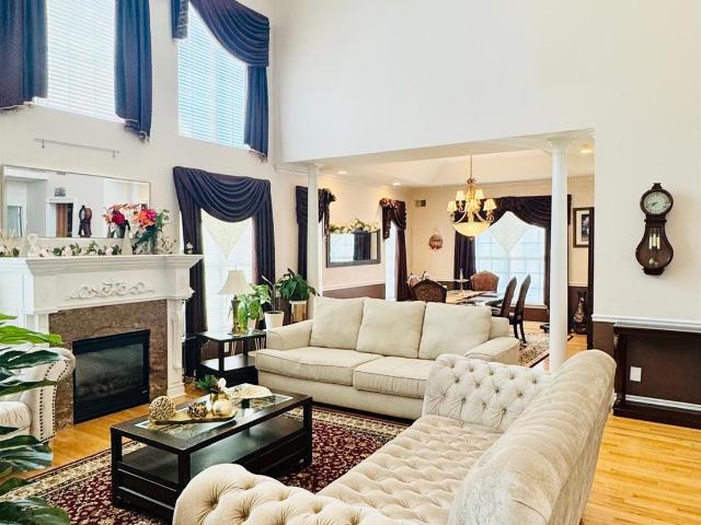 153 Constantine Way 153