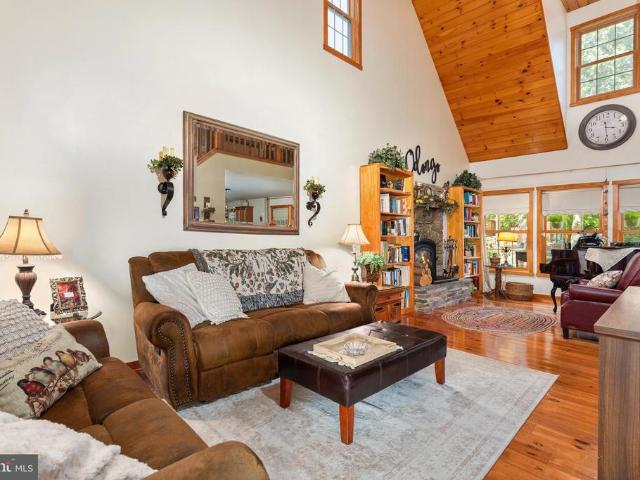 153 Cairo Circle