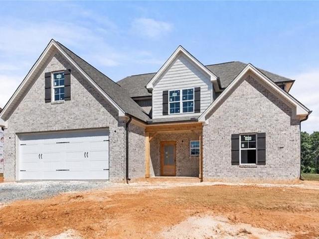 153 Canton Dr, Lexington, NC 27295