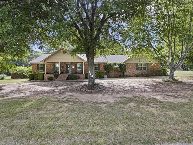 153 Channel Cir, Russellville, AR 72802