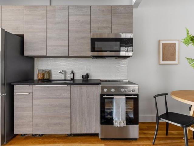 153 Chauncey St Apt 2C, Brooklyn, NY 11233