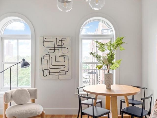 153 Chauncey St Apt 3C, Brooklyn, NY 11233