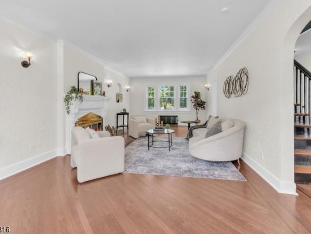 153 Clairmont Ter