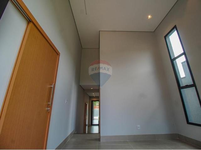 153 Área Útil Casa de Condomínio Alugar, 3 Dormitórios localizado em Cond. San Tiago Rua Alfredo Pucci, 680, Bonfim Paulista, Ribeirão Preto, São Paulo, 14110 000 | Brasil