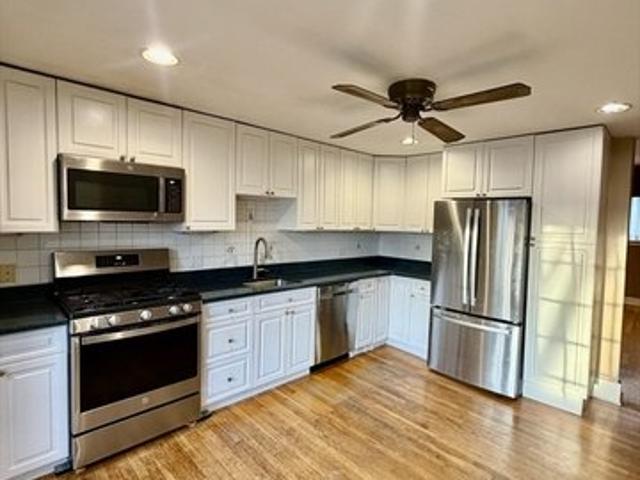 153 G St, Boston, MA 02127