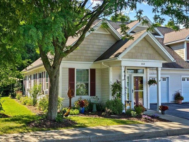 153 Garden Cir, Saint Albans Town, VT 05478