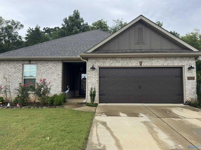 153 Gardencove Cir, Huntsville, AL 35810