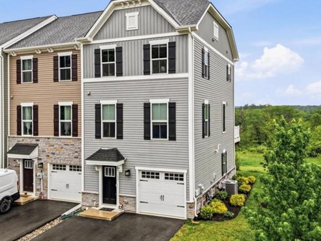 153 Glory Maple Ln, Downingtown, PA 19335