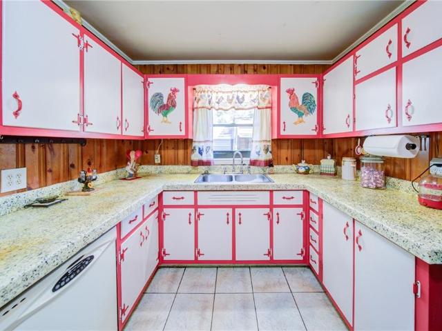 153 Dawson Forest Road