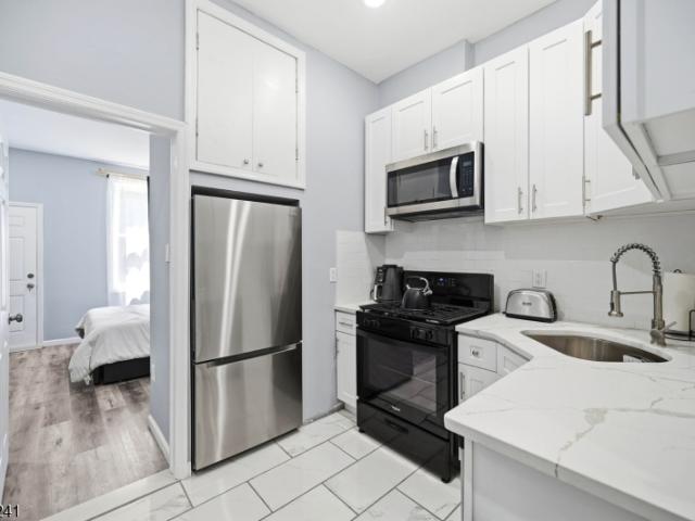 153 Danforth Ave