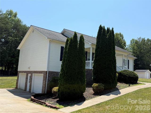 153 Deer Creek Drive