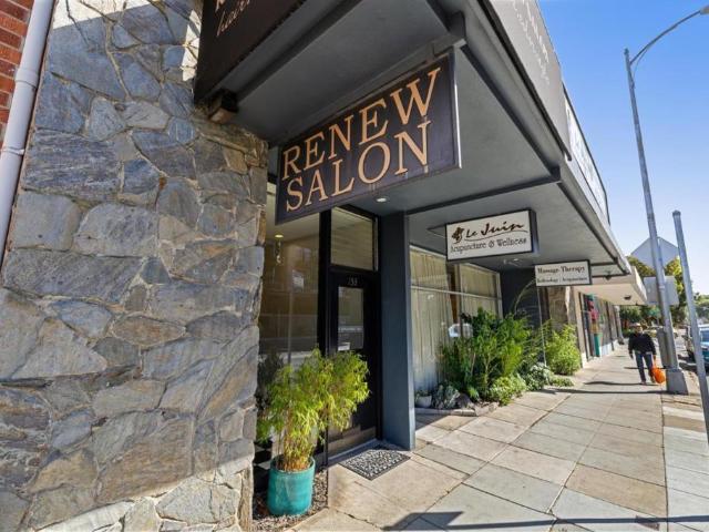 153 E 5th Avenue