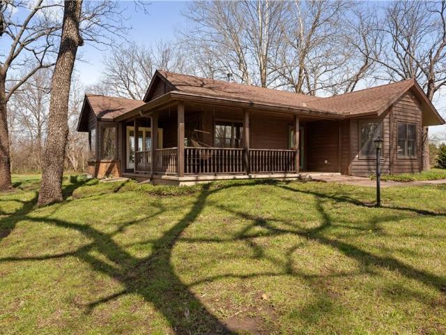 153 E 1250th Rd, Baldwin City, KS 66006 | MLS #2610 | Compass