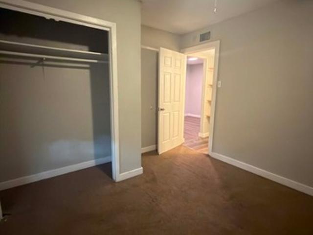 153 E Baylor, Unit 4