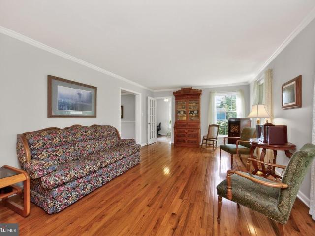 153 E Doe Run Road