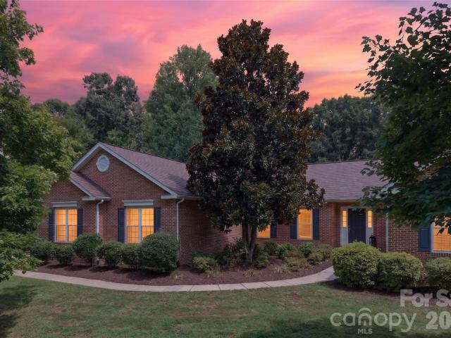 153 Folkstone Road