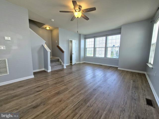 153 Kensington Ter, Martinsburg, WV 25405 | MLS #WVBE2049