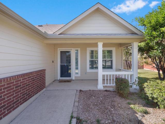 153 Hickory Ln
