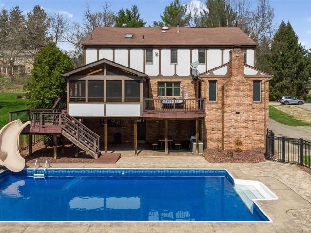 153 Oakwood Rd, Canonsburg, PA 15317 | MLS #1753 | Compass