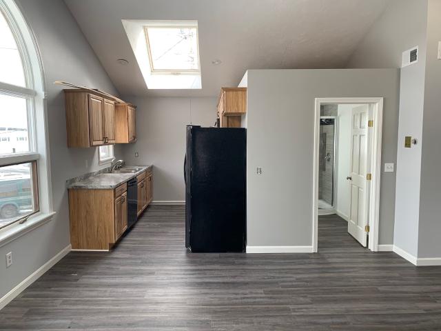 153 Lafayette Road # 1 Top Floor