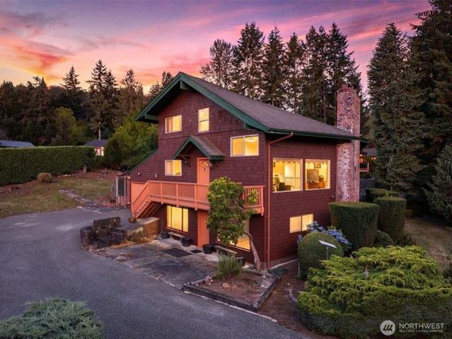 153 Lakeview Dr, Mossyrock, WA 98564