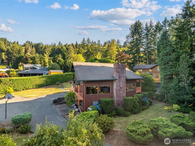 153 Lakeview Drive