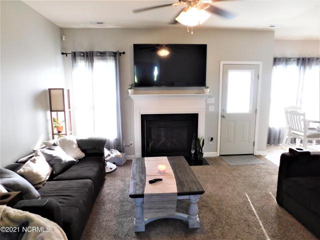153 Moonstone Ct, Jacksonville, NC 28546 | MLS #100571 | Compass
