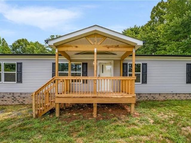 153 Mosley Loop, Madison, NC 27025