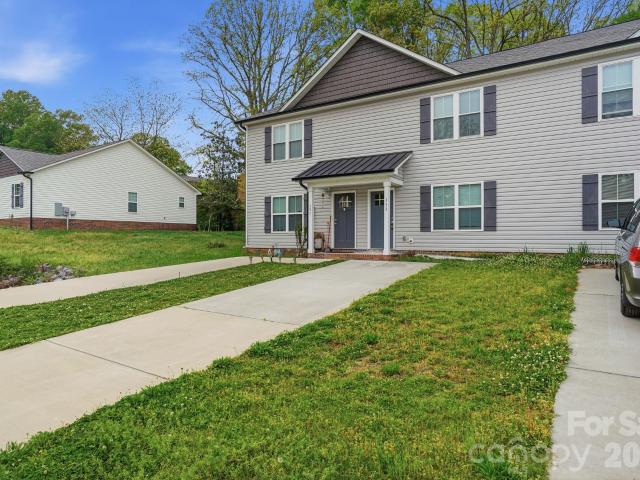 153 Mckinnon Avenue NE