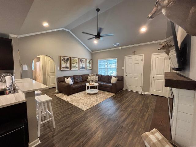 153 Meadow Drive
