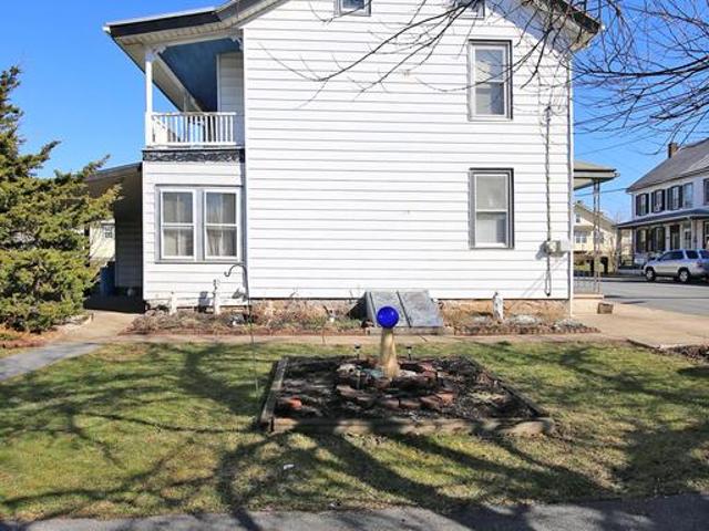 153 N Center Street