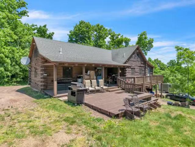 153 N MAIN ST, EAST GRANBY, CT 06026 Single Family Residence F.