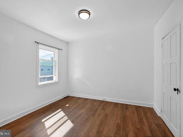 153 N Queen Street