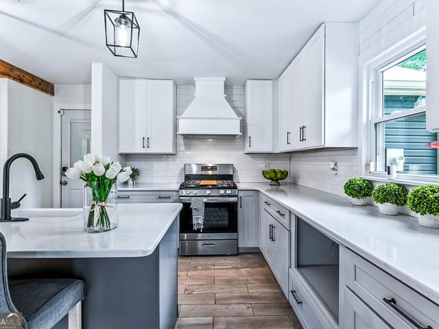 153 Natures Cove Road