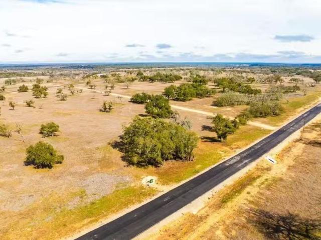 153 S Fallow Dr, Harper, TX 78631 MLS 90005
