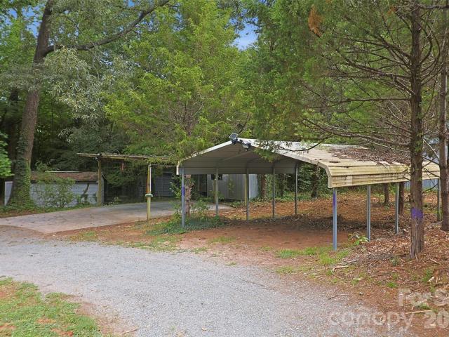 153 Southwinds Drive