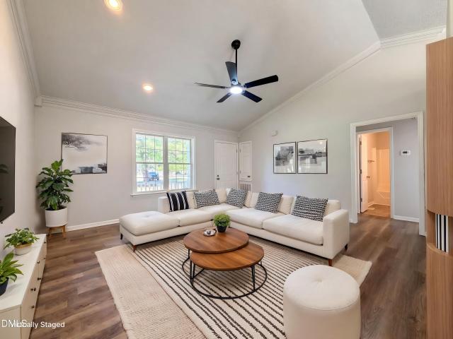 153 Sommerset Drive